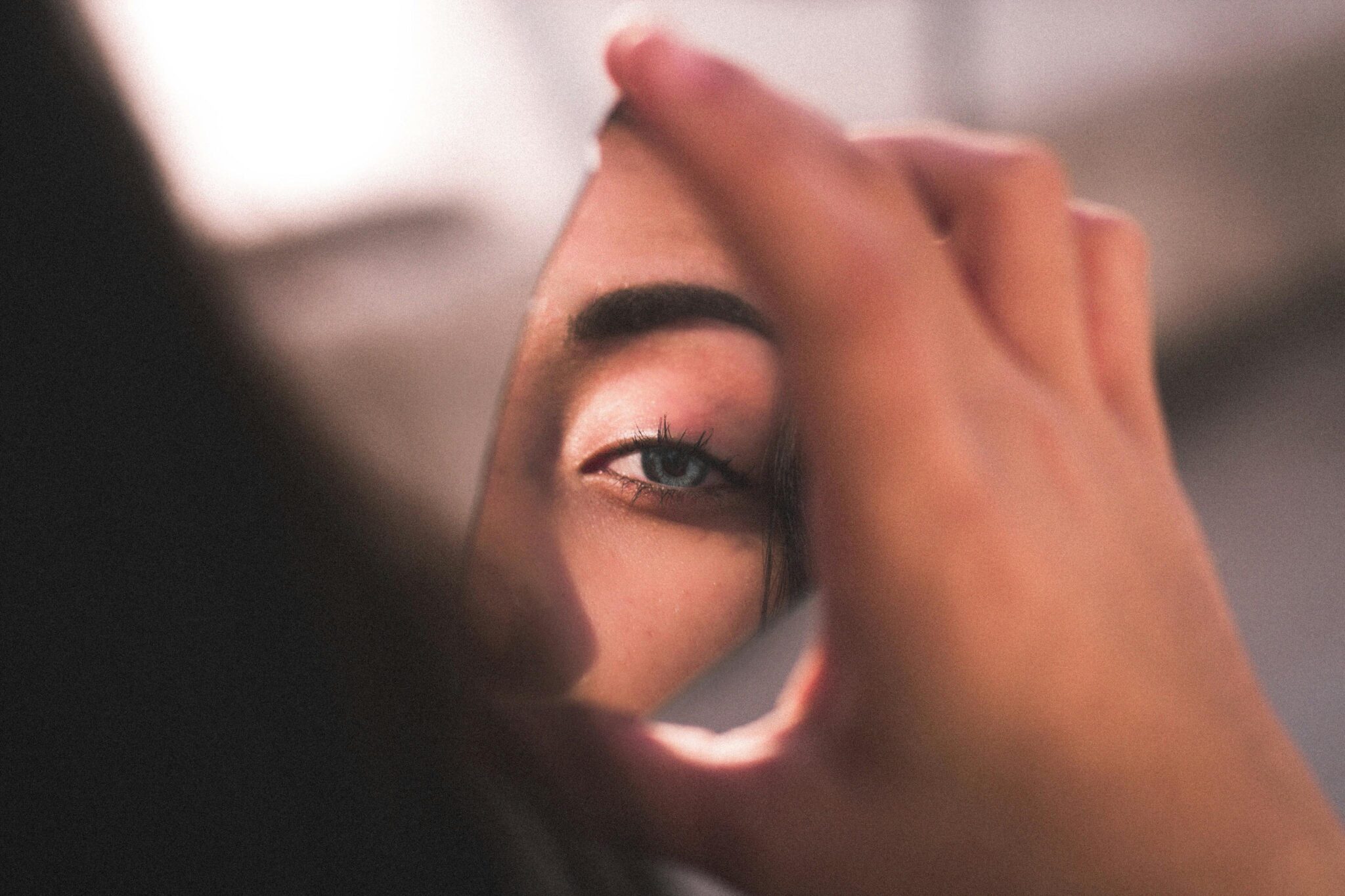 Dit moet je weten over Body Dysmorphic Disorder | Psyned